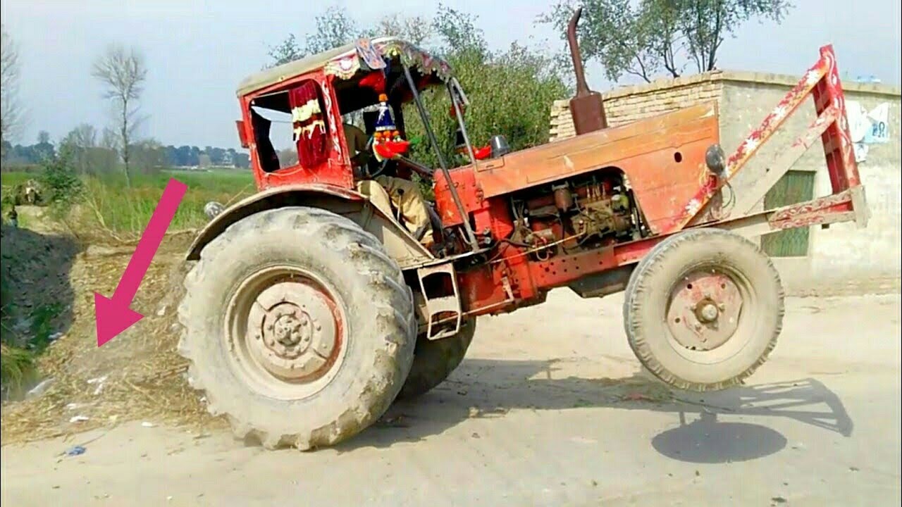 MF 260 Turbo vs mtz 50 tractor | together power show Tractors - YouTube