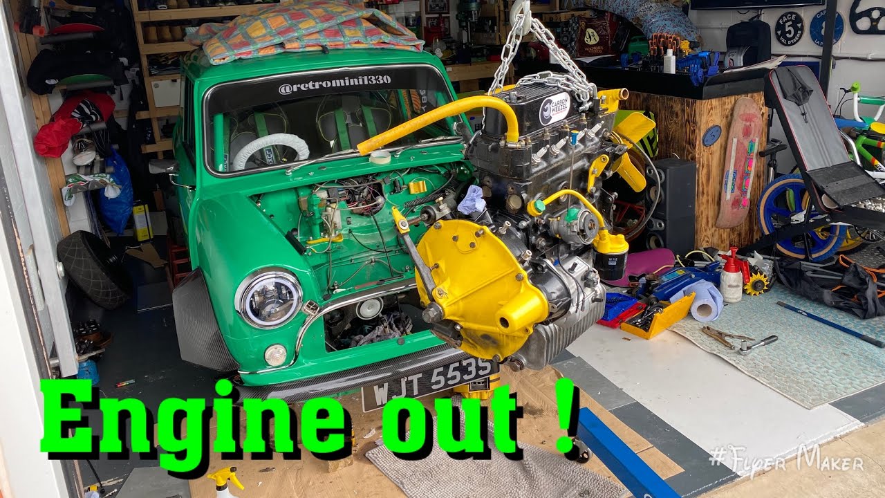 Retro mini rebuild PART 2 Mini engine out to start the rebuild. - YouTube