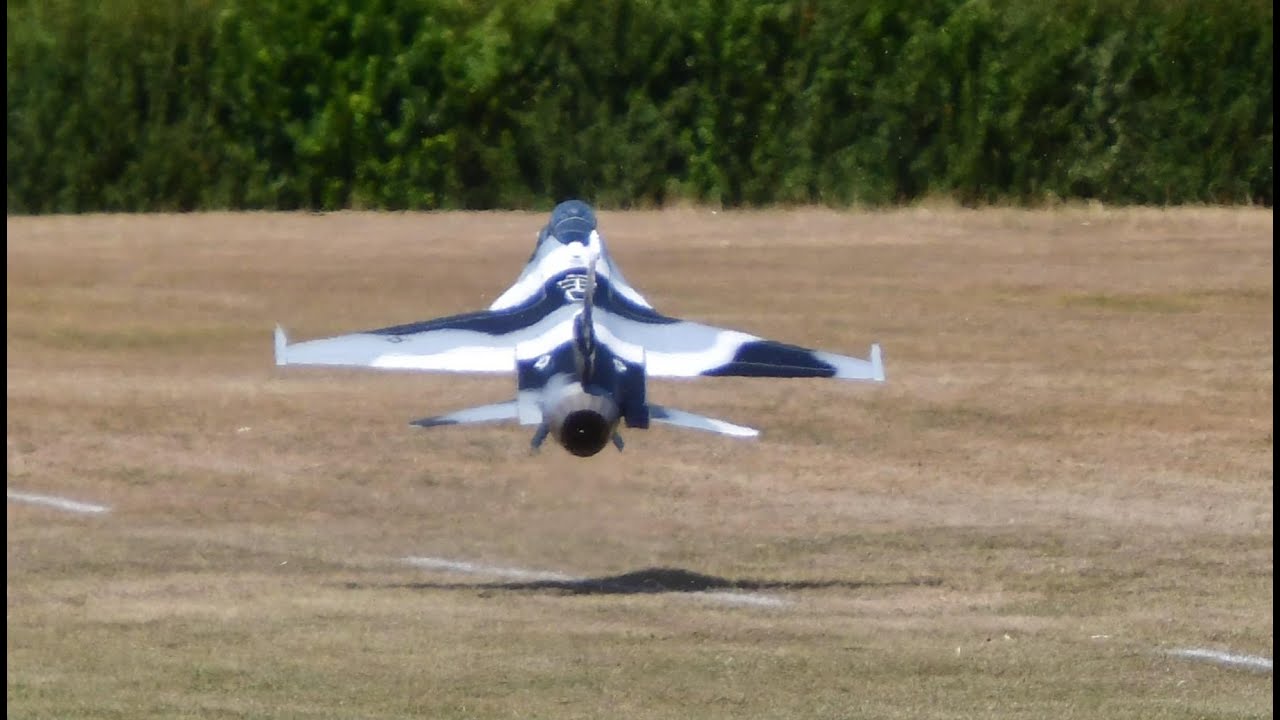 High Alpha Pass F16 1/6 Alzey 2022 - YouTube