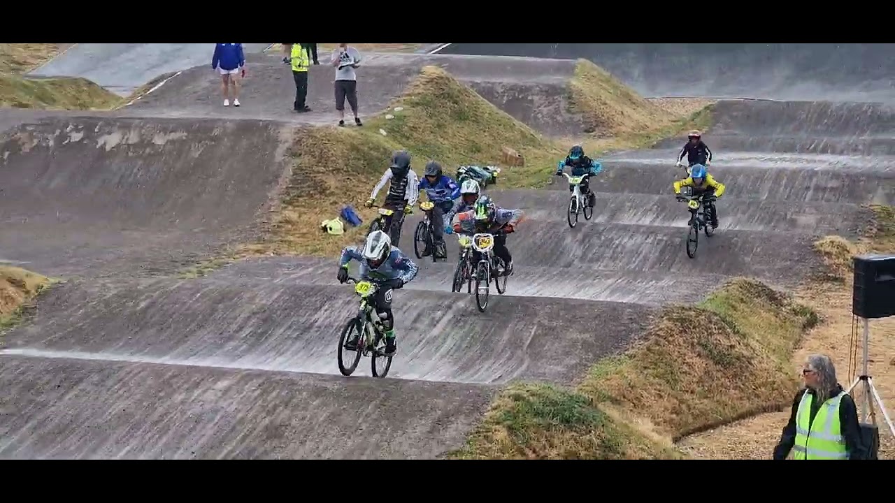 South region race Round 5 ‎@Gosport BMX club track /Male 10 /A- Final ...
