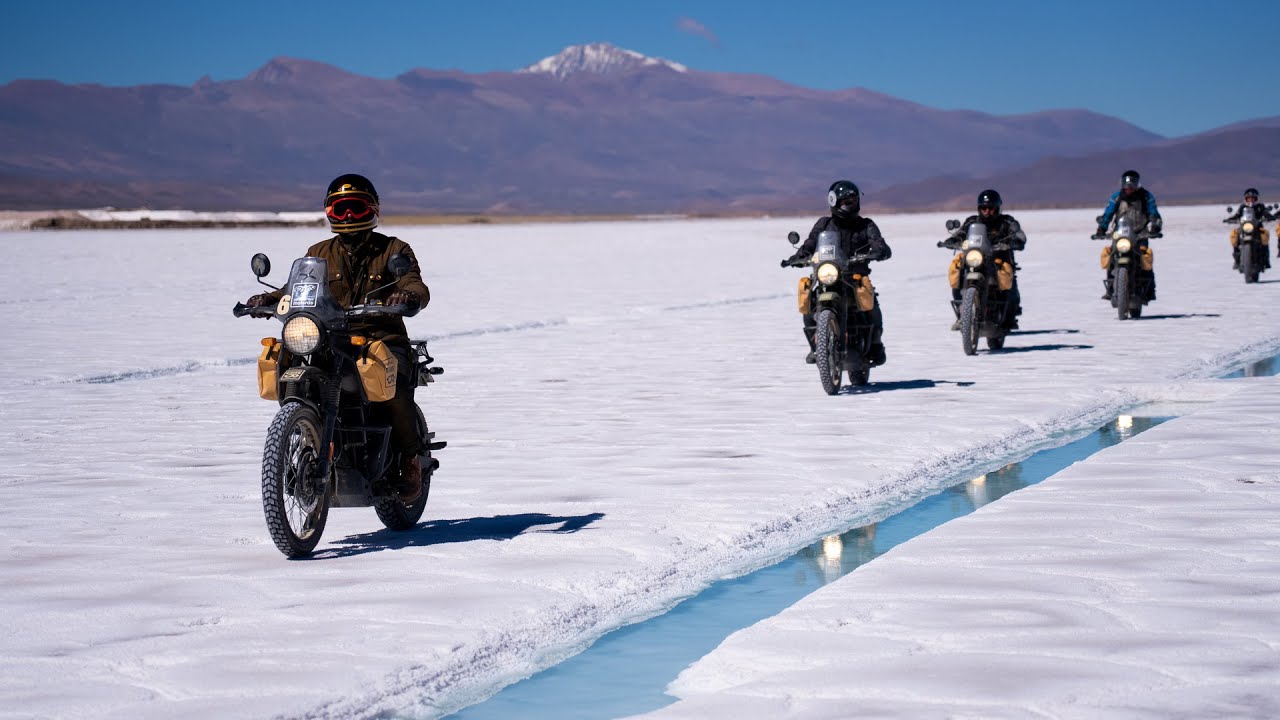 Una ruta en moto por la luna: Ride to the Moon - YouTube