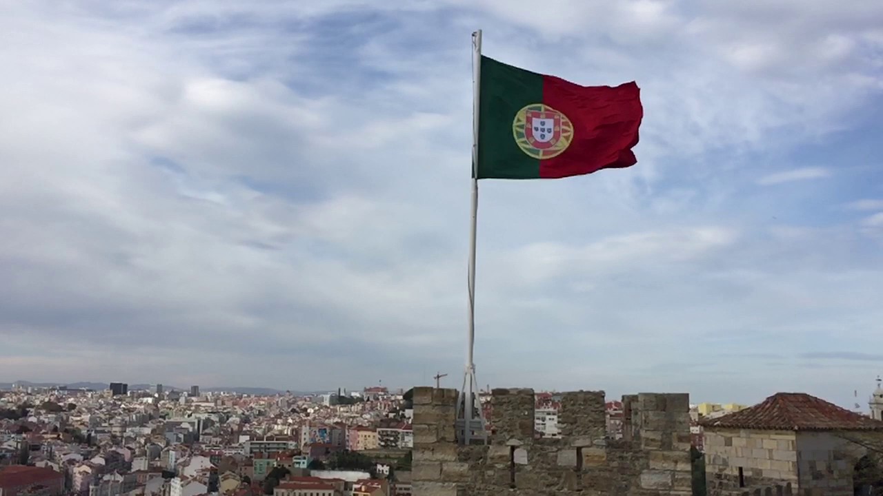 Portuguese flag flying (slow-mo) - YouTube
