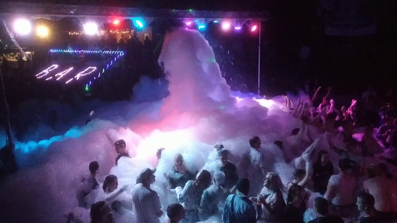 Schaumtanzparty Lauscha - YouTube