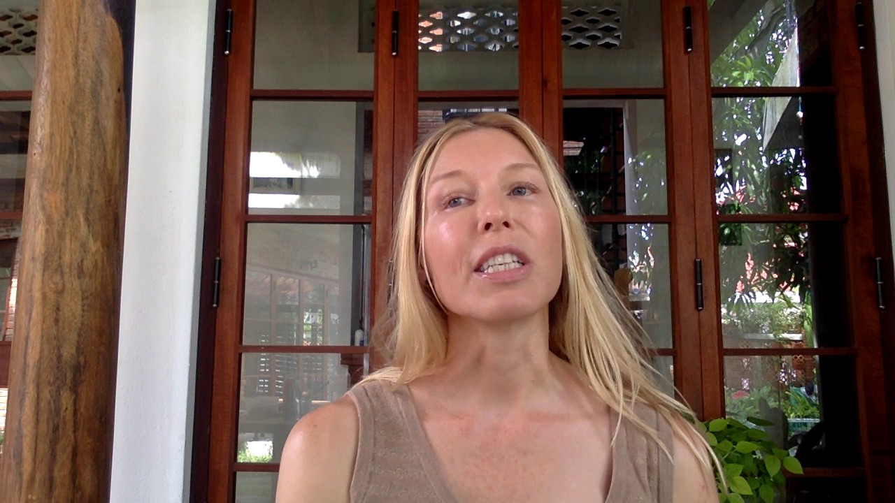 Elka Ray: What is Noir? - YouTube