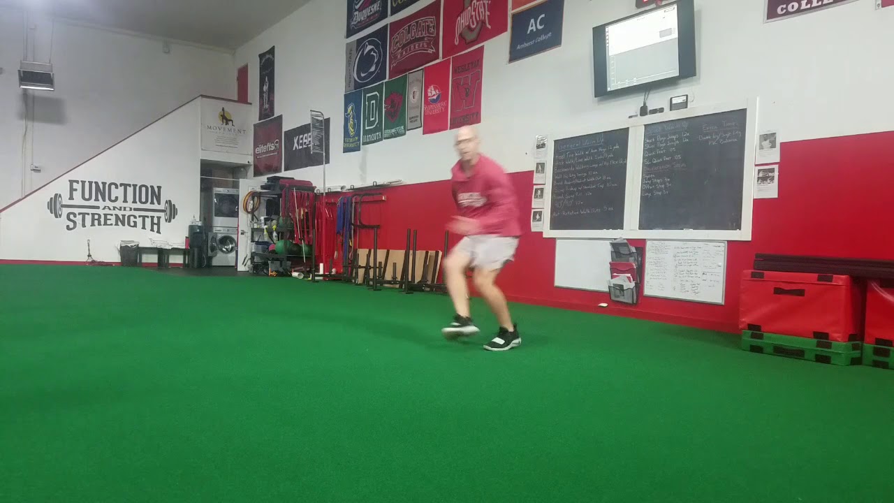 Backpedal to Drop Step and Sprint - YouTube