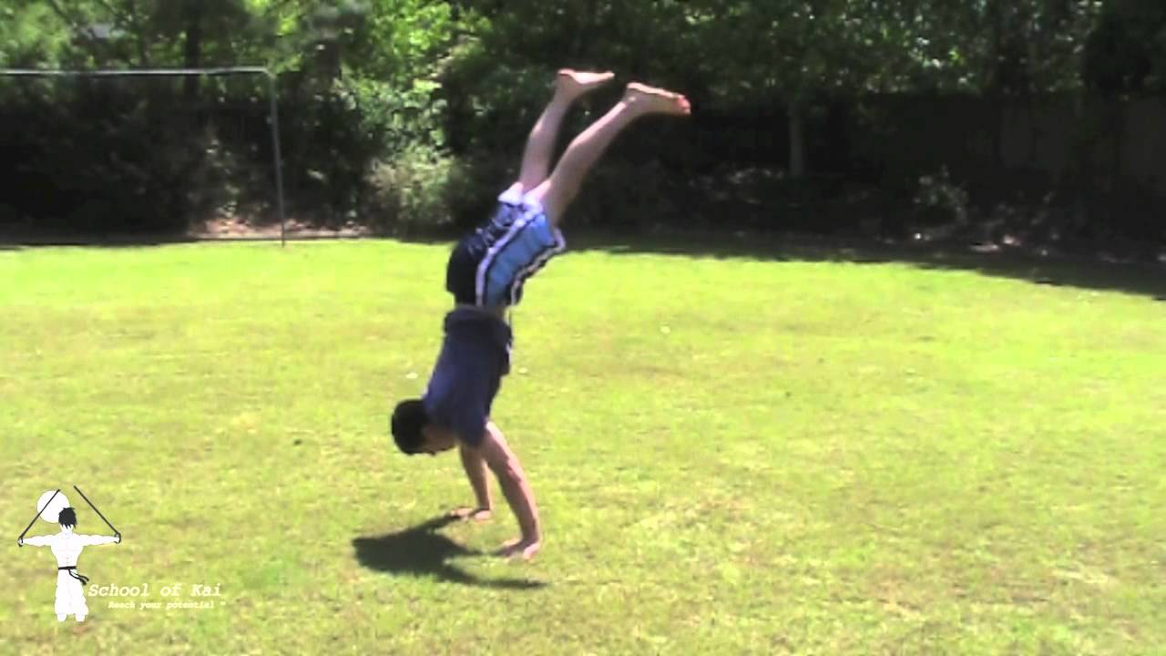 Pike press to handstand - YouTube