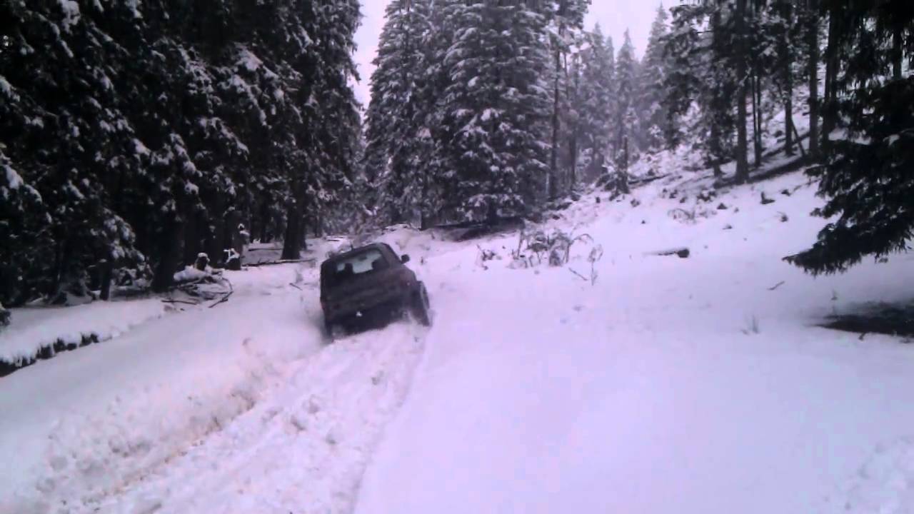 Span de Vetu - Fundata Moeciu feb2011 - YouTube