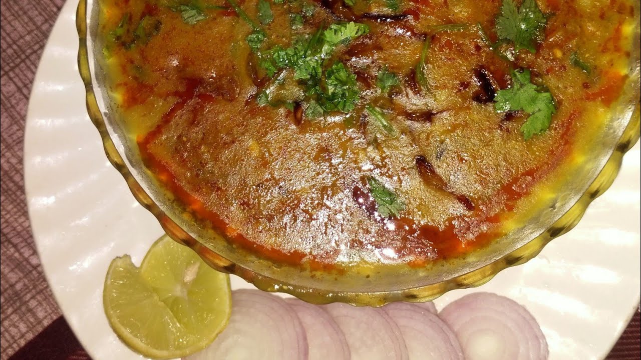 khichda recipe made by Ammi ki duniya - YouTube