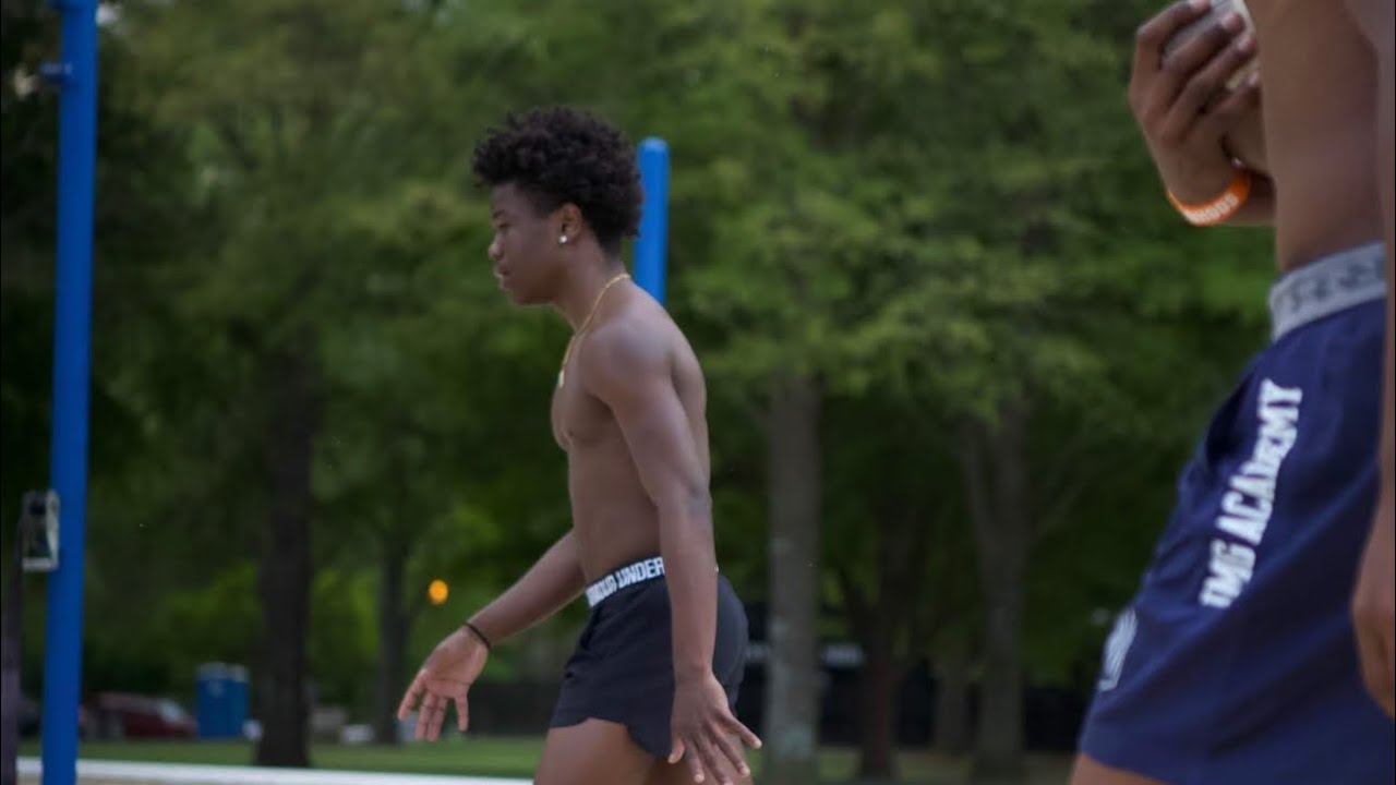 Livingstone Football Final Off-Season Workout | Life At The Stone - YouTube