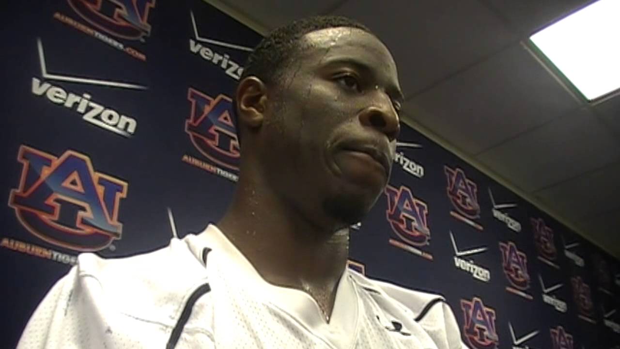 Derrick Moncrief reflects on long road to SEC - YouTube