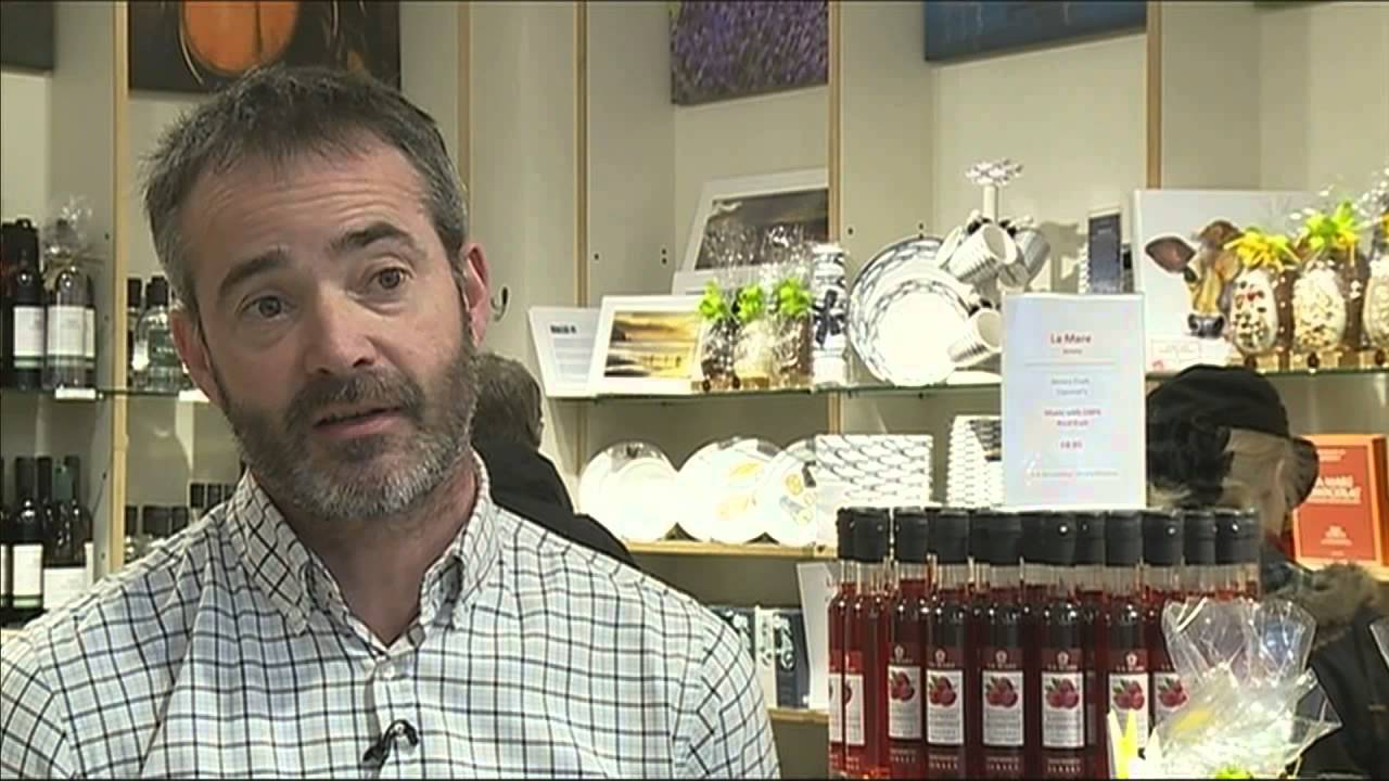 Hannah Bechelet - self-shoot - YouTube