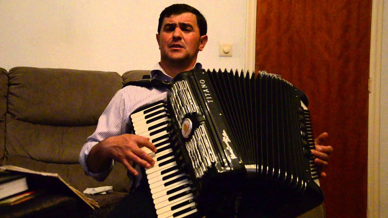 Daniel Dobie CANTARE FRUMOASA - YouTube