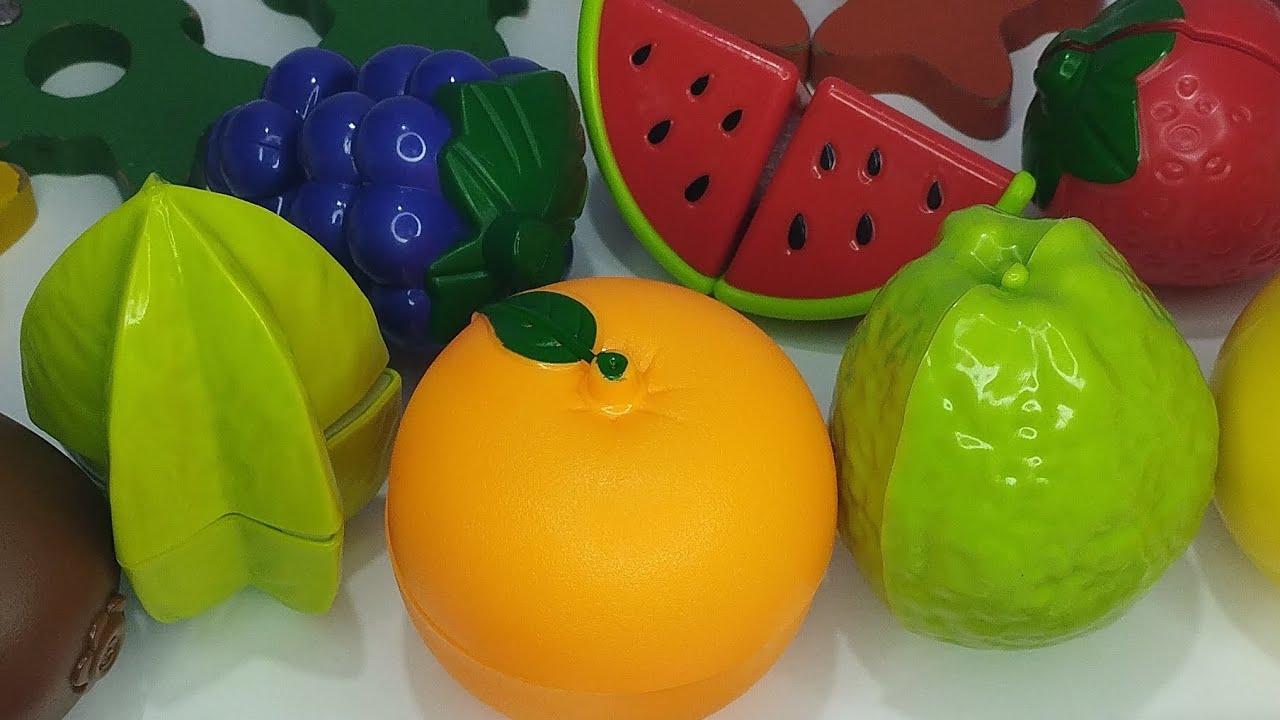 Hew Cutting fruits and vegetables on desk 🍓🥝🍉🍊🍌. - YouTube