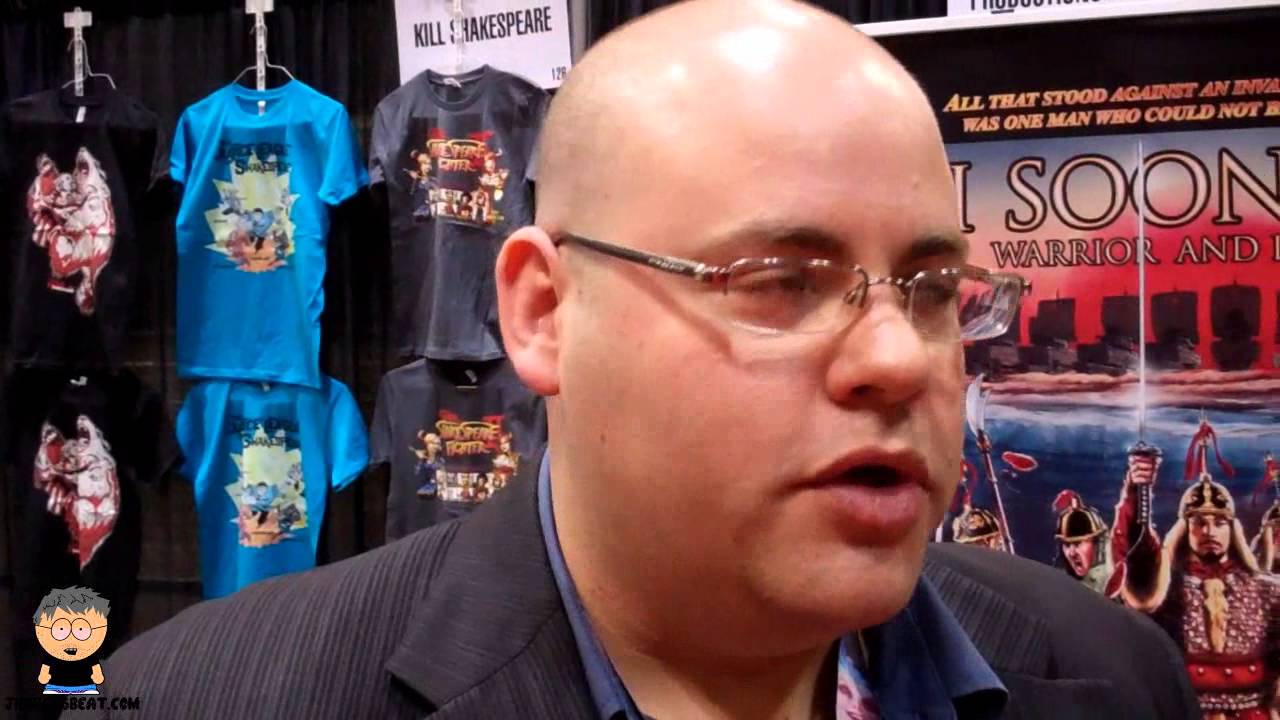 On the Beat with Onrie Kompan at C2E2 2014 - YouTube