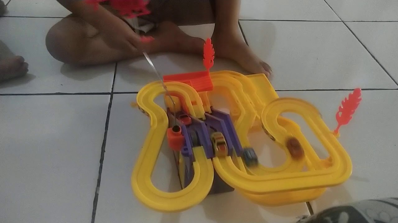 balapan mobil - YouTube