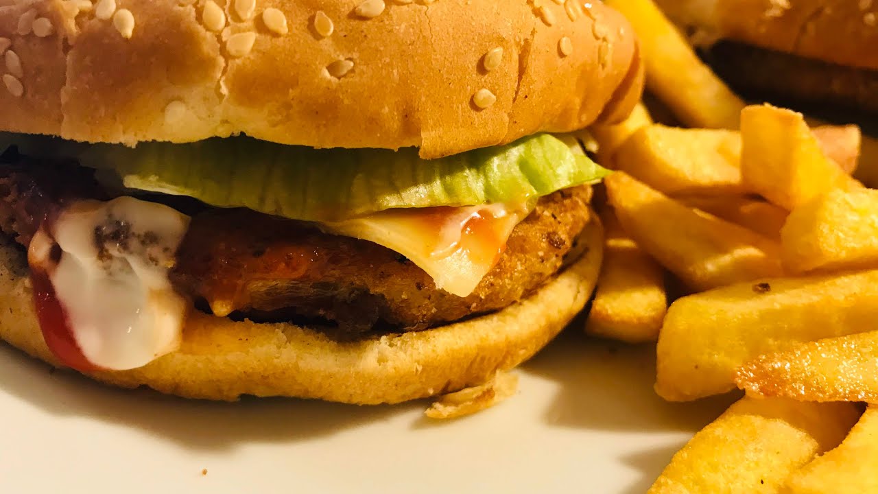 Crispy Chicken Petty Burger | Chicken Burger | Easy Burger Recipe for ...