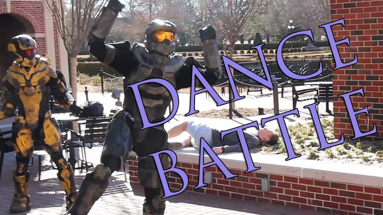 EPIC MASTER CHIEF DANCE BATTLE - YouTube