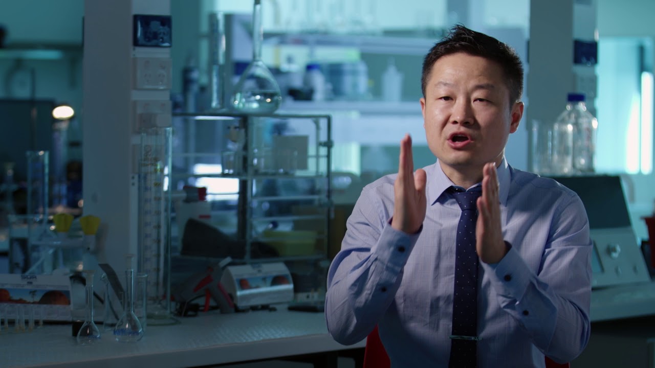 2017 Malcolm McIntosh Prize for Physical Scientist of the Year - YouTube