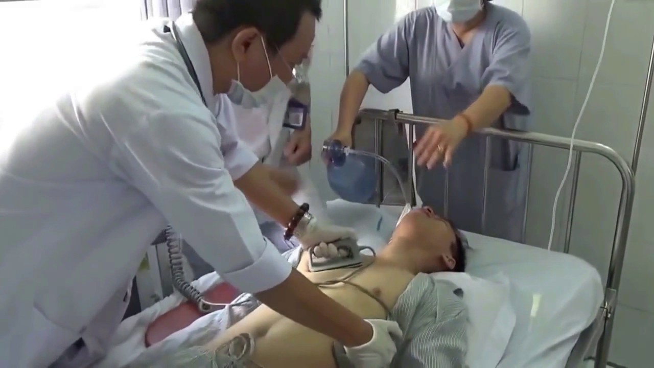 Hot Defibrillator 2 Youtube