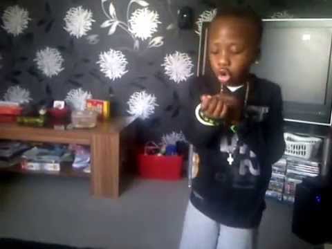 singing Christmas song- Hustle bustle for Christmas school play Hey Ewe ...