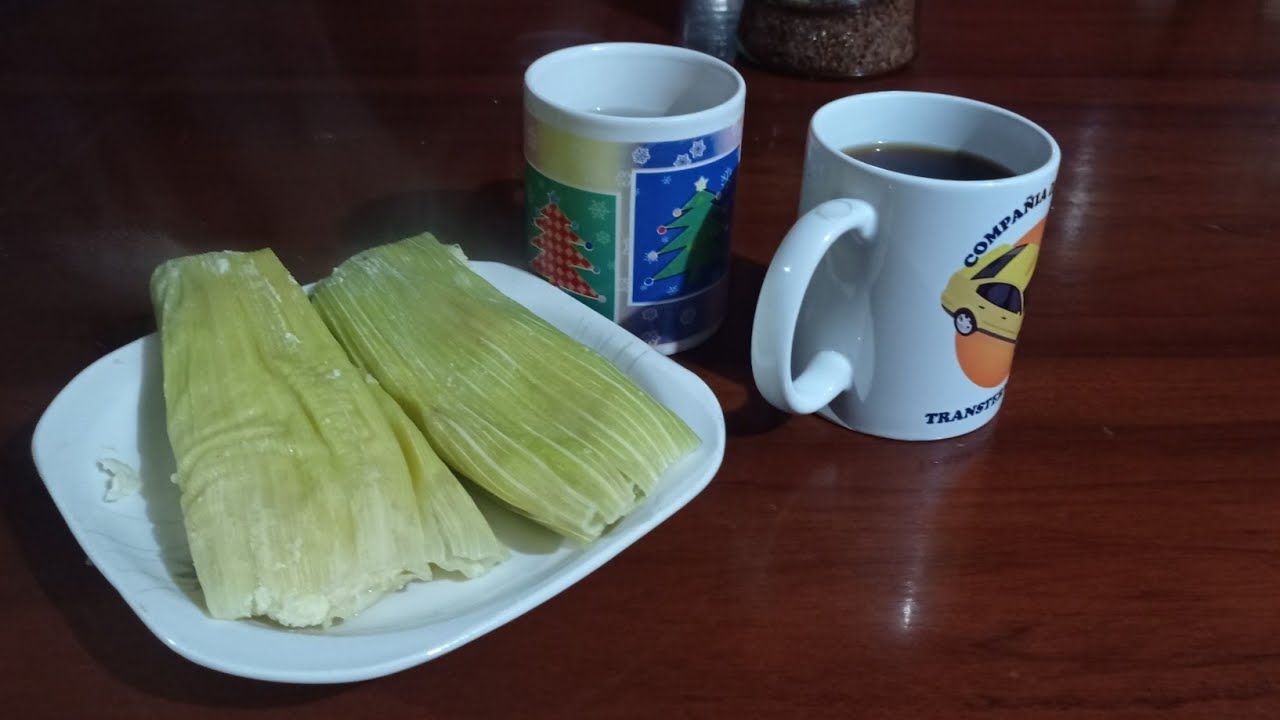 LAS TRADICIONALES HUMITAS ECUATORIANAS - YouTube