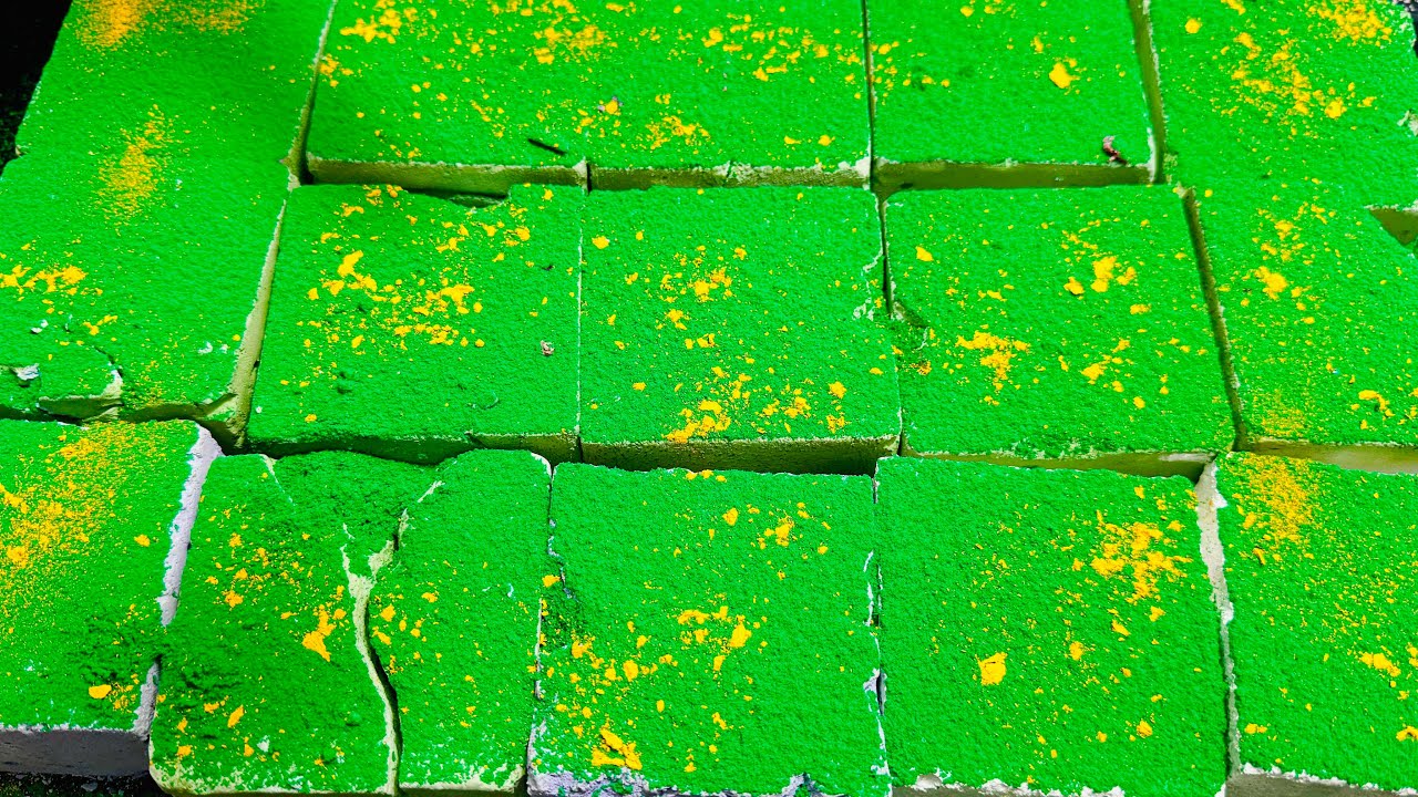 Crunchy Dusty Powdery Texture | Dyed Chalk ASMR Crush | Topped Green ...