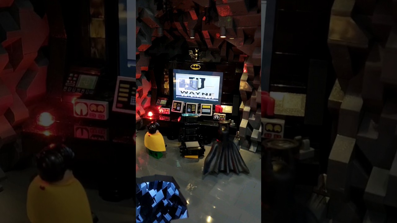 I Built A Fully Custom LEGO Batcomputer #shorts #batman #lego - YouTube