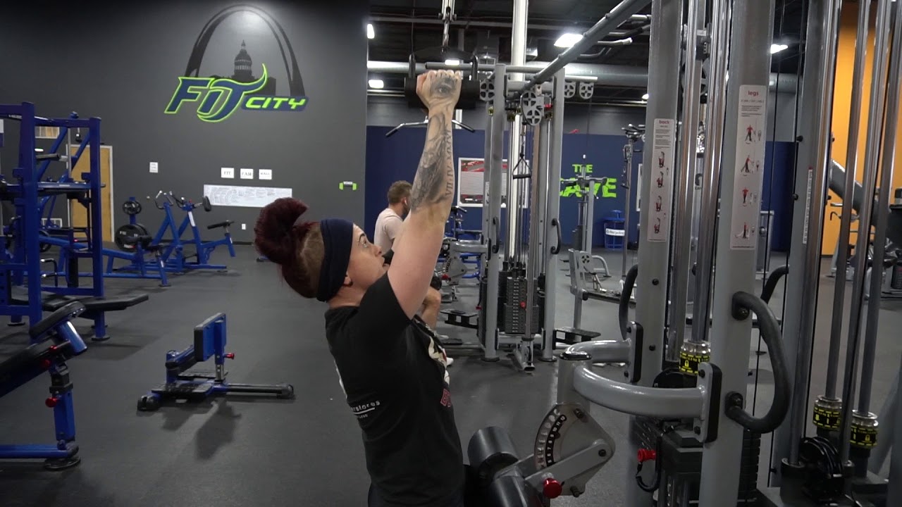 Close Grip Pulldown - YouTube