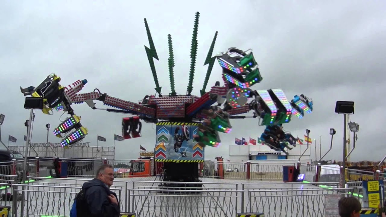 Garry Evans Air Raid Offride @ Great Dorset Steam Fair 2014 - YouTube