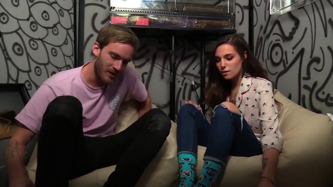 THE FOOT CHALLENGE - YouTube