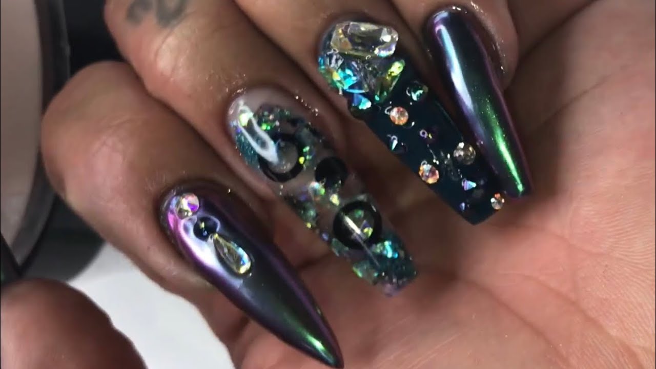 Watch me do my nails in 2017 | Going down memory lane | Chameleon ...