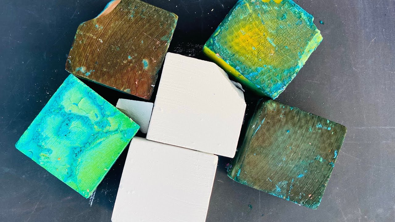 Deep green dyed chalk and PJ - YouTube