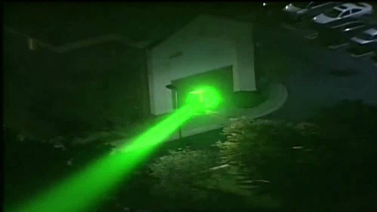 Person using laser pointer puts chopper crew in danger - YouTube