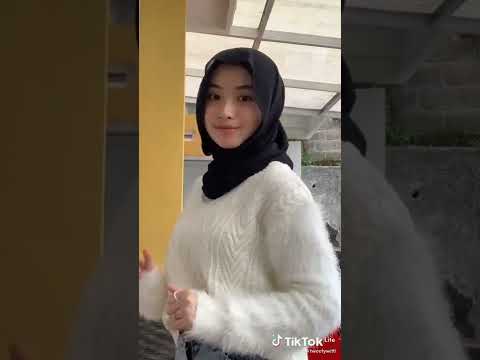 kompilasi cewek tiktok hijab joget hot @tweetywitti Tania #shorts #tiktokviral #hot #cewekcantik