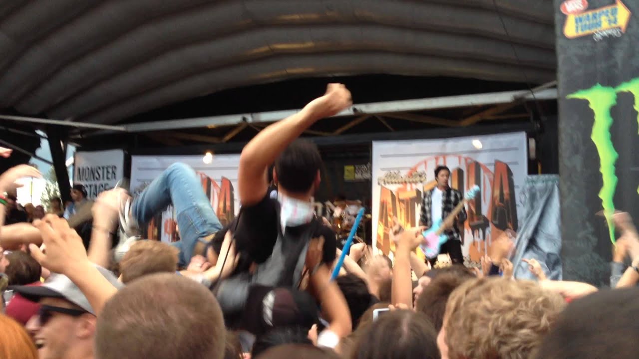 6/28/14 Attila - Middle Fingers Up (Seattle, WA) Warped Tour 2014 - YouTube