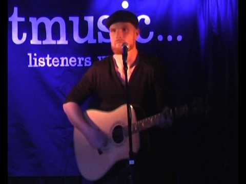 éistmusic introduces....... Gordon Reeves - YouTube