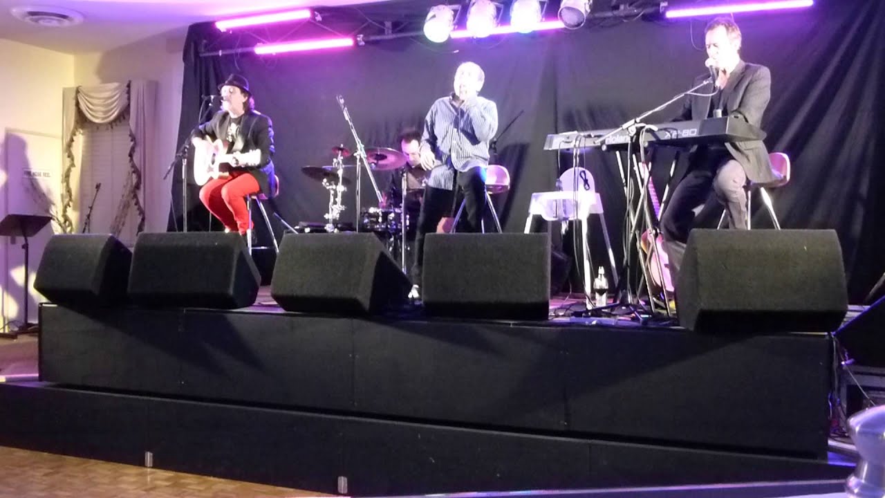 Glenn Shorrock,Pip Joyce & Stewart Wilkinson - 'Dream Lover' - YouTube