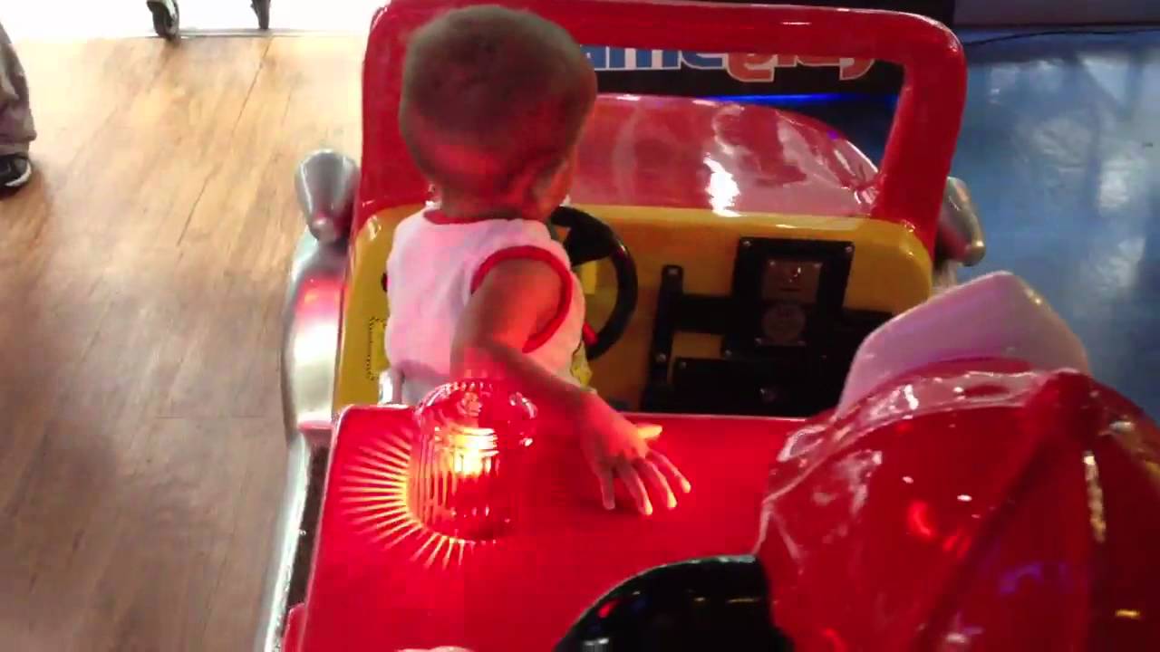 Classic Rides Disney Cars coin-op ride - YouTube