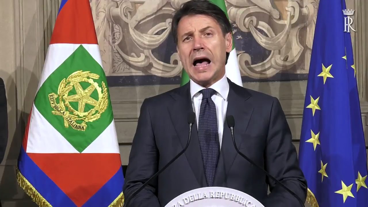 Giuseppe Conte presenta la lista dei ministri del nuovo governo ...