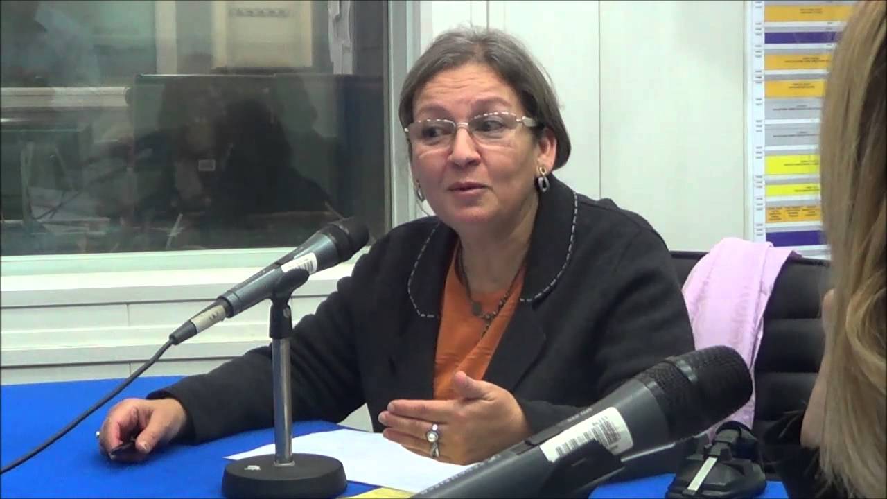 Akila Chergou invitée de la rédaction de la radio Chaine 3 du 11-11 ...