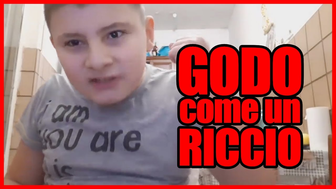 Matty il Biondo - Godo come un riccio (prod. Chuck Warp) - YouTube