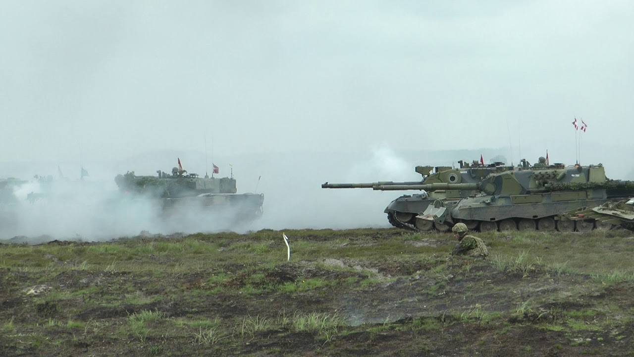 Leopard 1 and infantry live fire - Leopard 1 Scharfschützen - YouTube