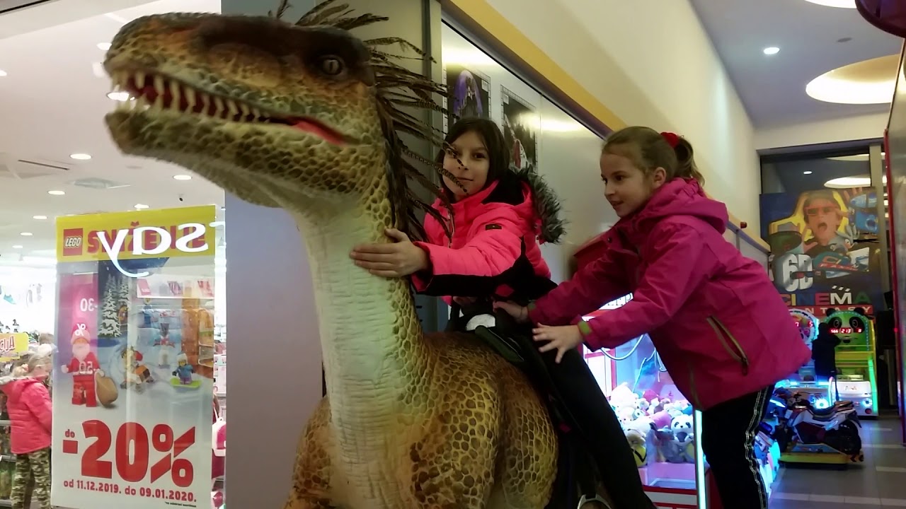 T rex vs Aki - YouTube