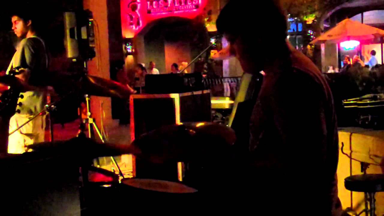 guero- Have Trigger Will Travel, drums - YouTube