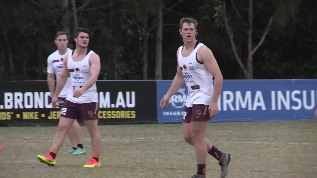 Bronco's NYC Lindsay Collins talks about his next career move - YouTube