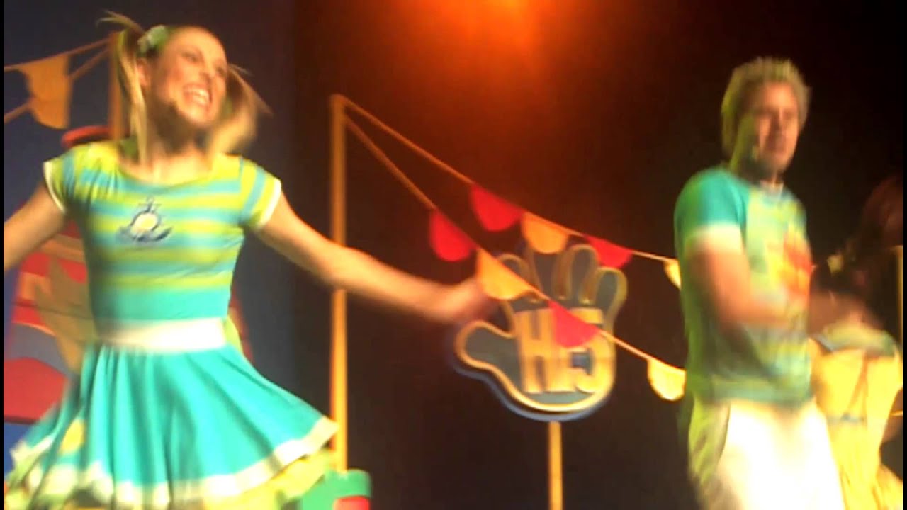 Hi5 HOLIDAY Live in Manila - YouTube