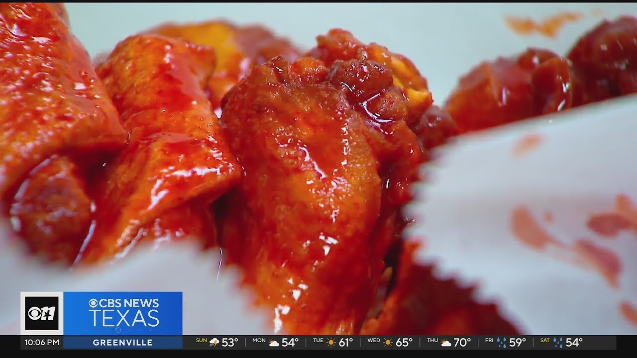 North Texas "wing pros" get ready for Super Bowl snacking - YouTube