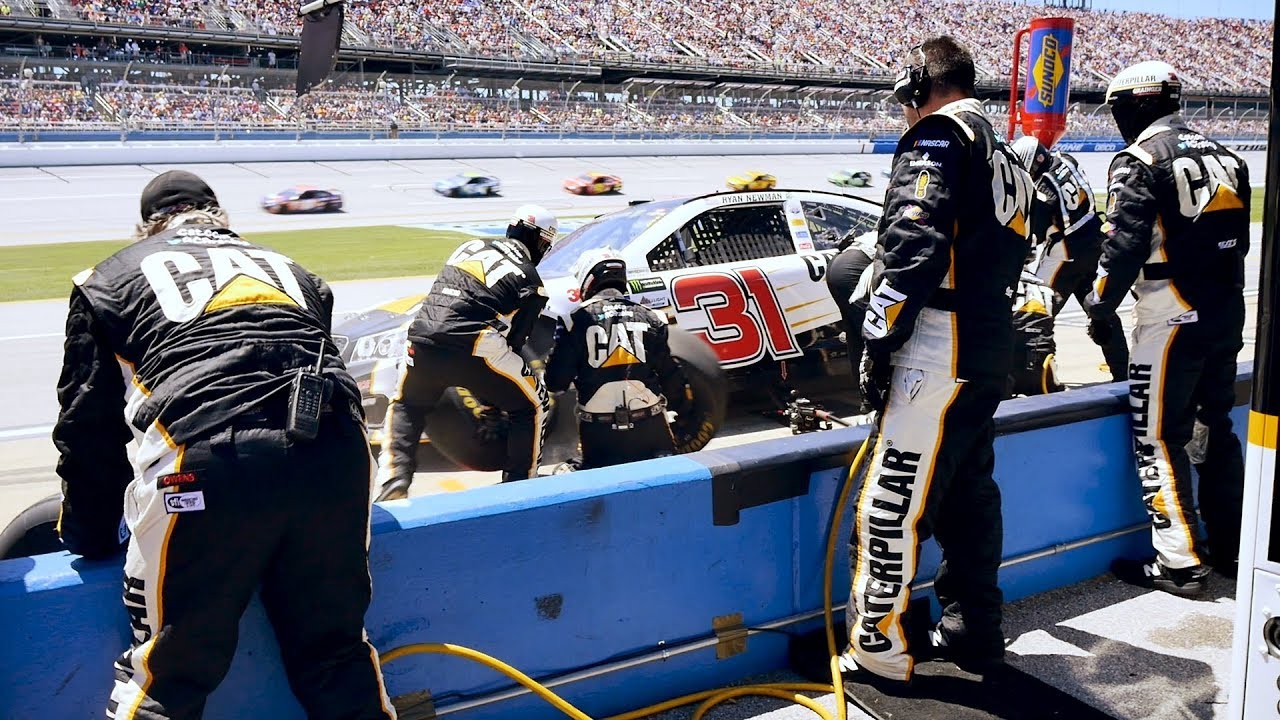 The Jack Maestro - Nascar Pit Stop - YouTube