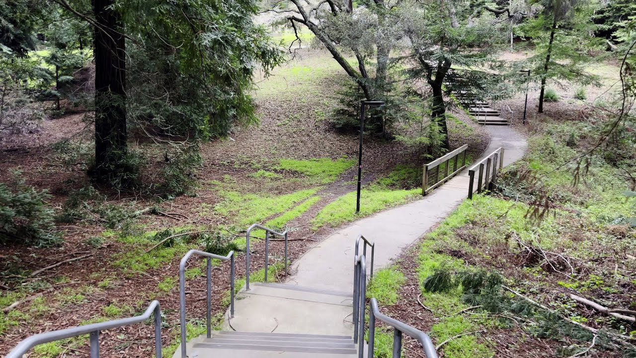 [4KHDR] 2K in 4K - UCSC West Field to East Field - YouTube