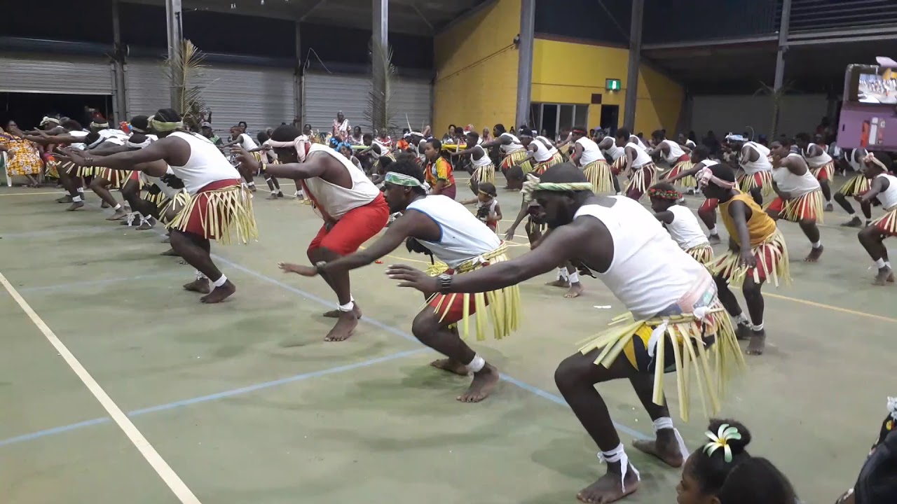 Opening Dance Erub Boys - YouTube